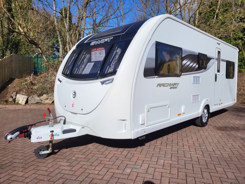 Swift Archway Sport Cottingham Caravans for sale and caravan servicing ...